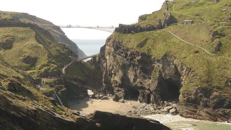 Caves of Cornwall: 7 Thrilling Underground Adventures | Cornish Vybes
