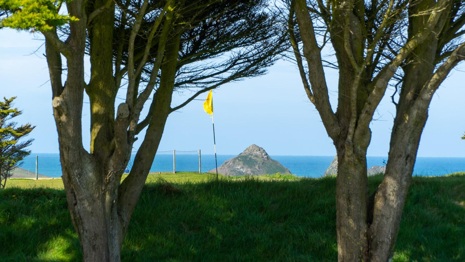 Teeing Off in Paradise: Cornwall's Best Golf Courses | Cornish Vybes