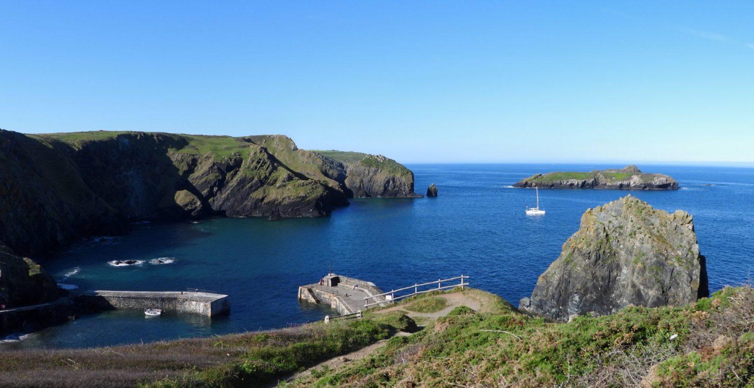 Best Islands To Visit Around Cornwall | Cornish Vybes