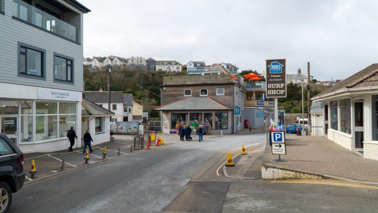 Polzeath: The Complete Visitor Guide | Cornish Vybes