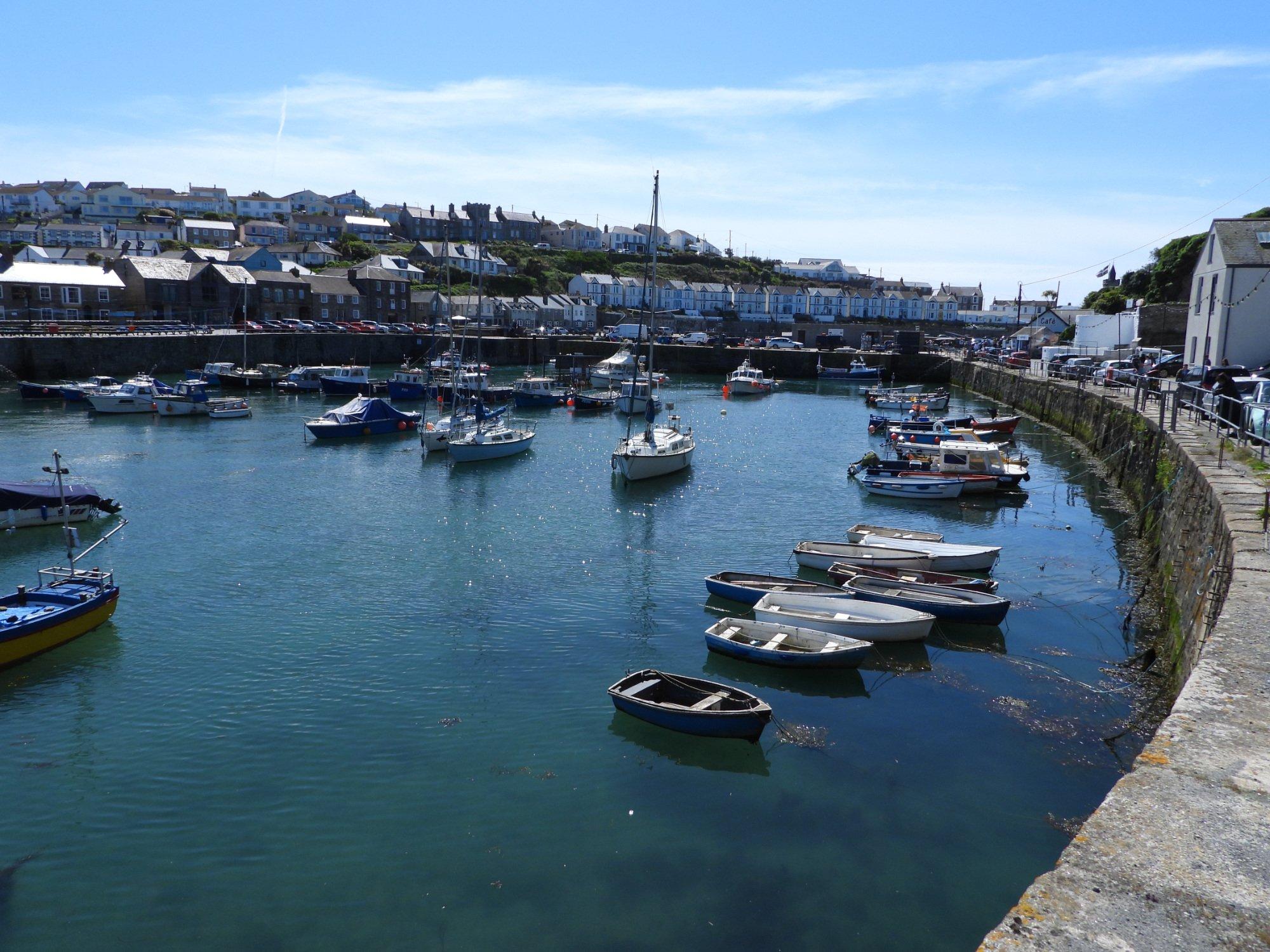Porthleven: The Complete Visitor Guide | Cornish Vybes